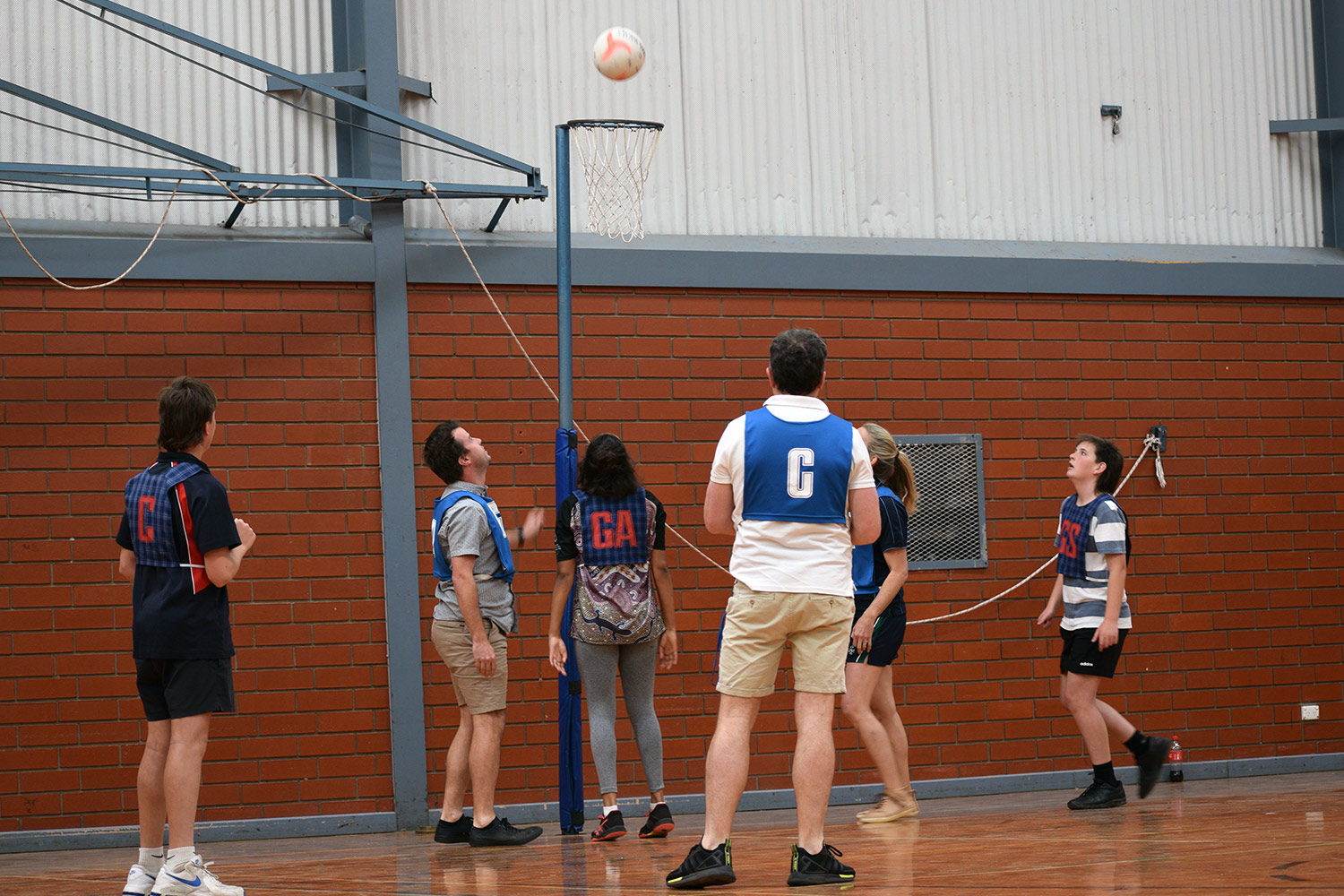Staff Prevail in "R U OK?" Netball Challenge - Port Lincoln High School