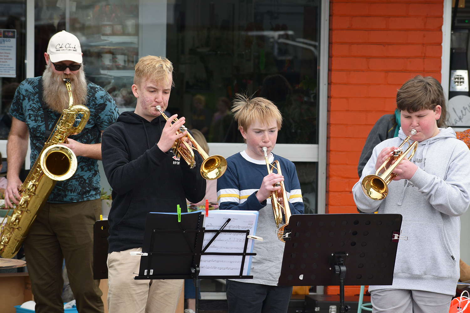 Concert Band Busks for Saturday Shoppers - Port Lincoln High School