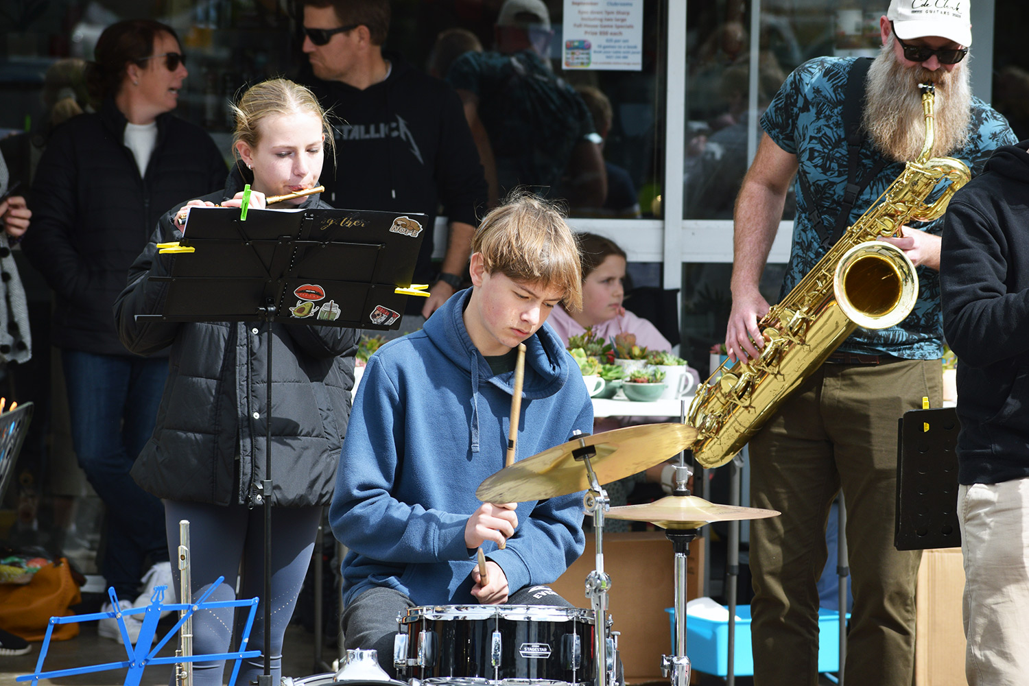 Concert Band Busks for Saturday Shoppers - Port Lincoln High School