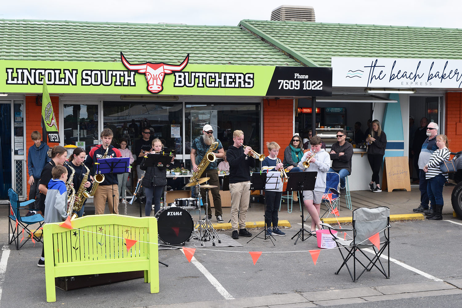 Concert Band Busks for Saturday Shoppers - Port Lincoln High School