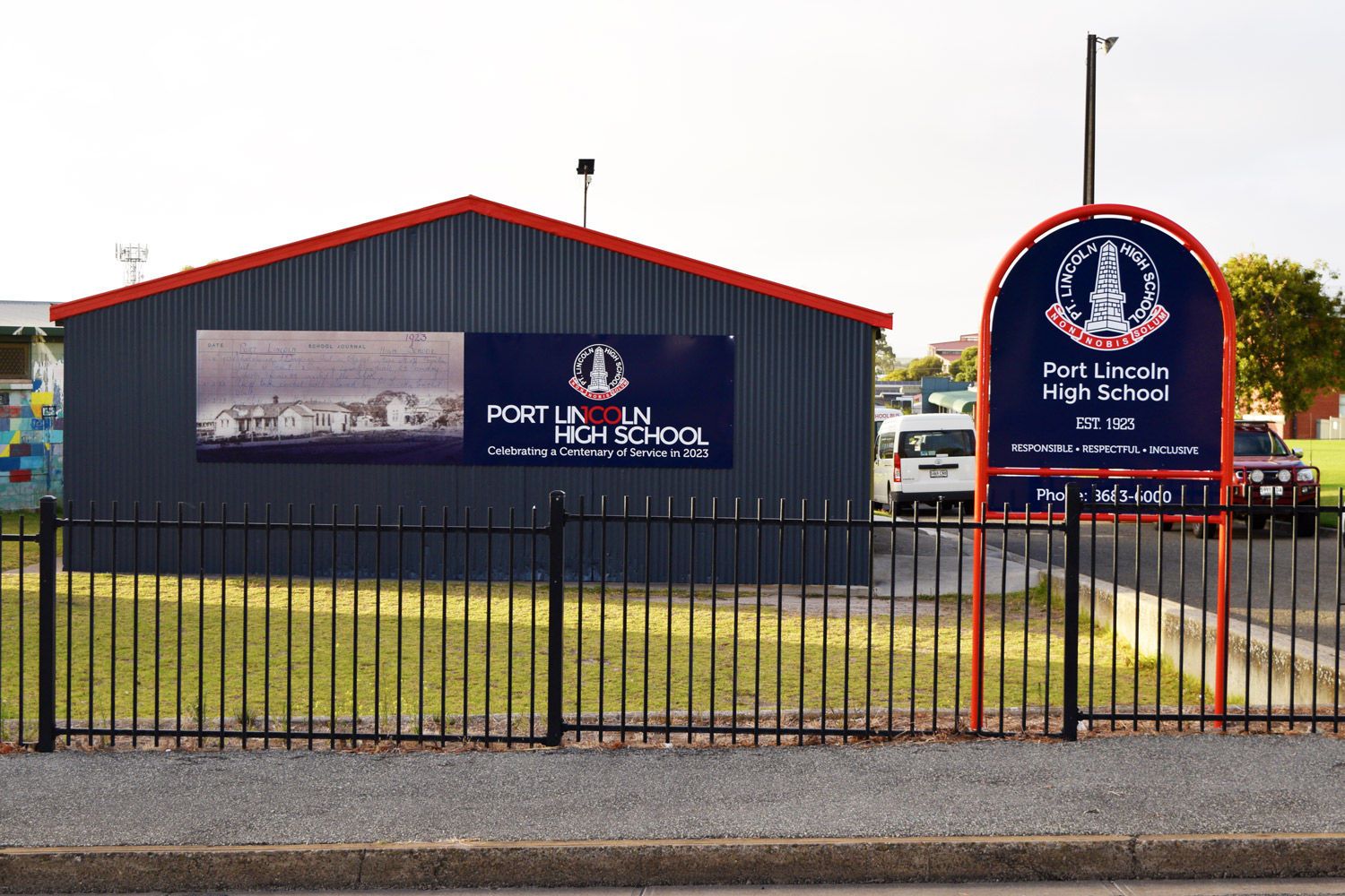 New Welcome & Centenary Signage Installed - Port Lincoln High School