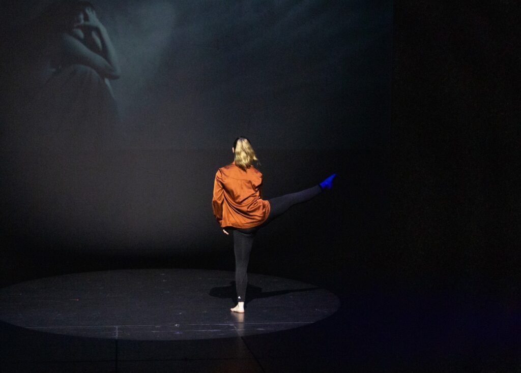 More Photos of "Whisper" Dance Production - Port Lincoln High School