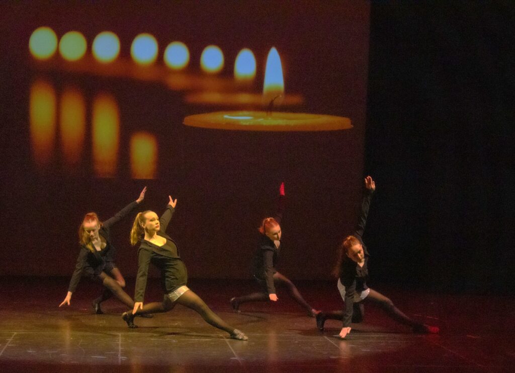 More Photos of "Whisper" Dance Production - Port Lincoln High School