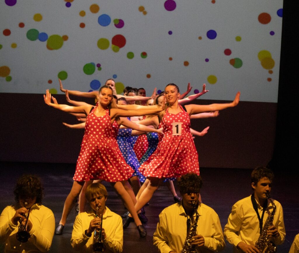 More Photos of "Whisper" Dance Production - Port Lincoln High School