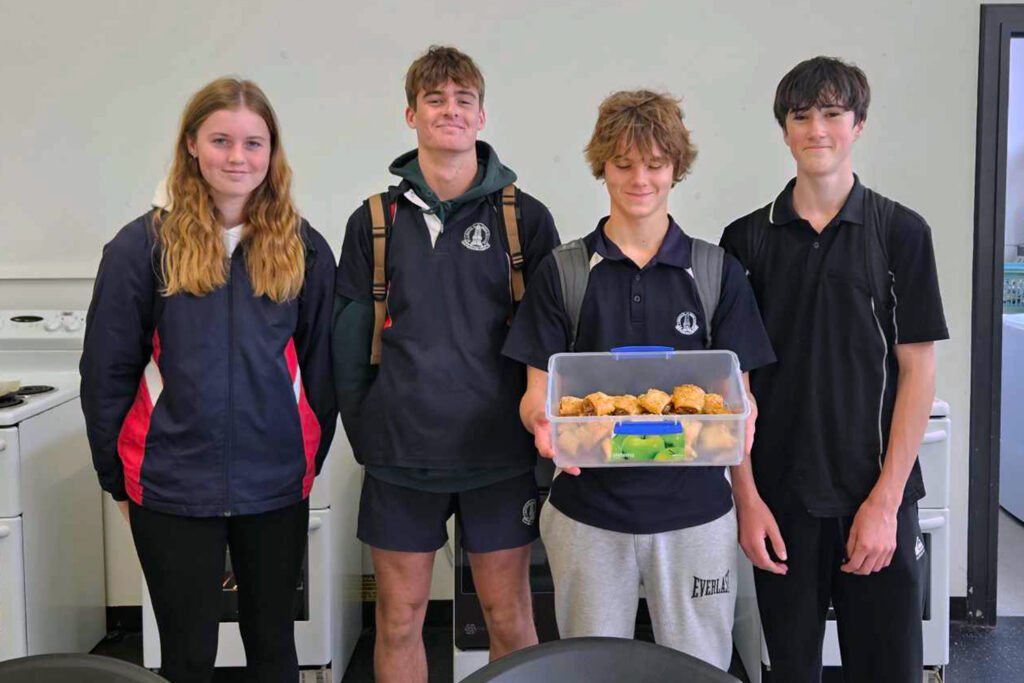 Year 10 Essential Maths Classes Support Fred's Van - Port Lincoln High ...