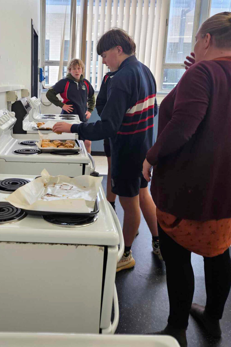 Year 10 Essential Maths Classes Support Fred's Van - Port Lincoln High ...
