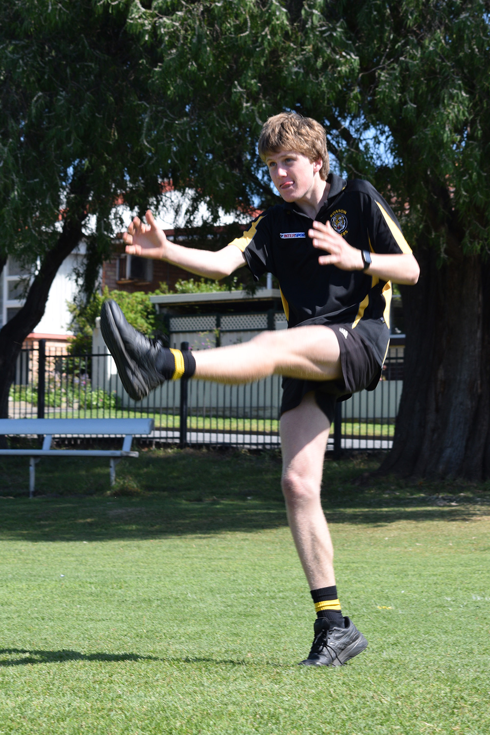 Footy Colours Day Sprints & Longest Kick Comps - Port Lincoln High School